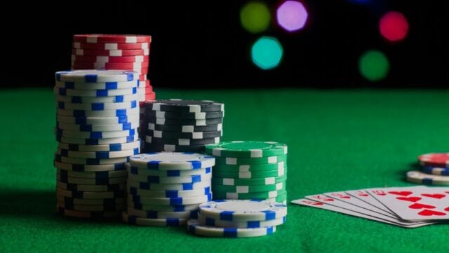 A Guide to Pot Odds in Poker – BetMGM